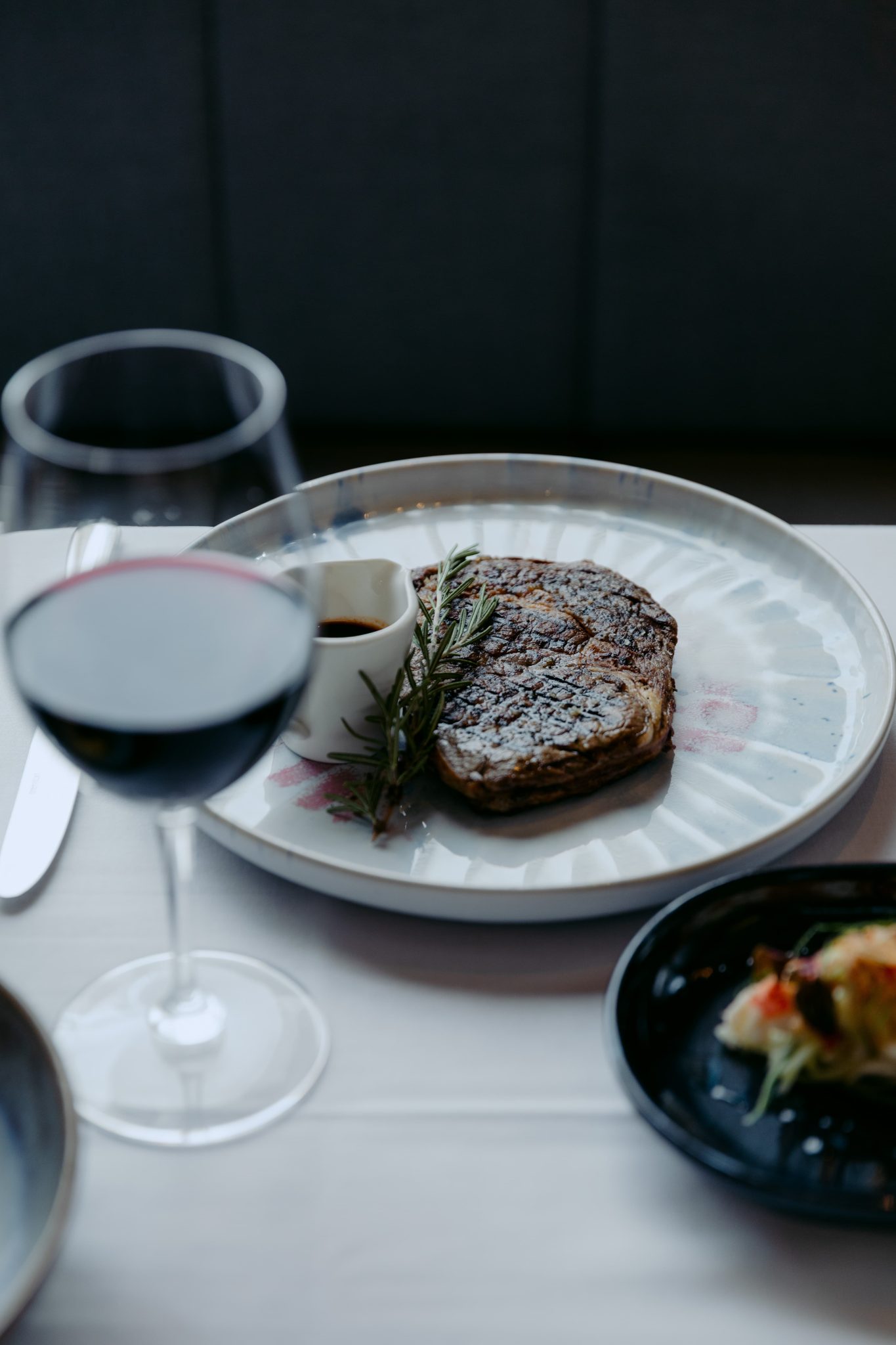 Catch Restaurant | Hilton Surfers Paradise Hotel & Residences